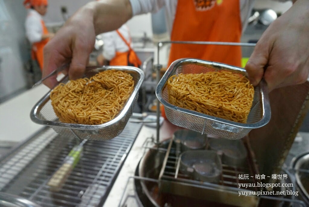 大阪景點 - 親手做雞湯拉麵 日清拉麵博物館 Chicken Ramen Factory(池田)